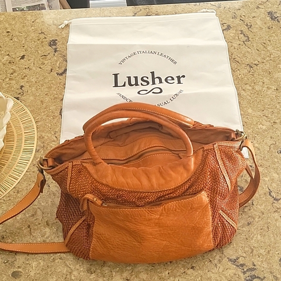 lusher | Bags | Beautiful Lusher Leather Lg Crossbody Handbag Price ...